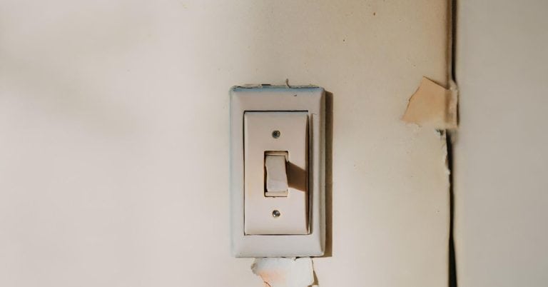 How to remove plaster from concrete walls - craftingwithconcrete.com