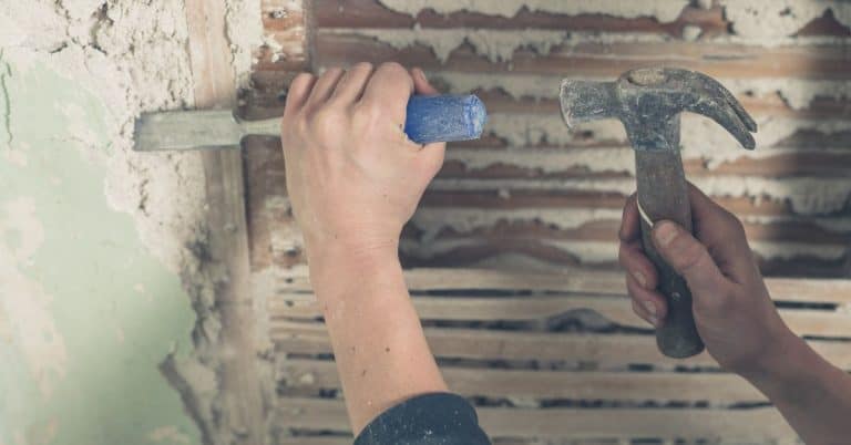A Step-by-Step Guide: How to Remove Plaster from Brick Safely and ...