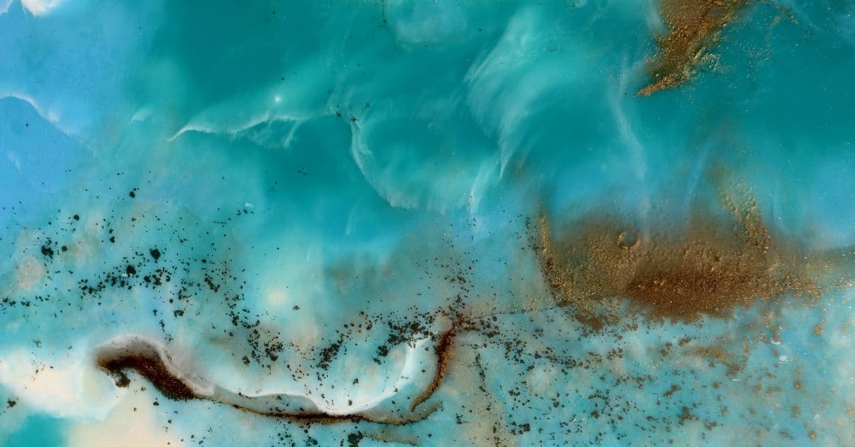 Gleaming Elegance: Epoxy Metallic Pigment - craftingwithconcrete.com