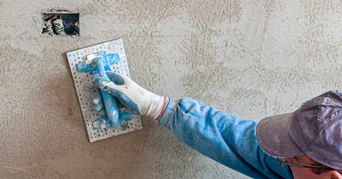 Working with Plaster and Stucco: A Guide for Home Crafters - craftingwithconcrete.com