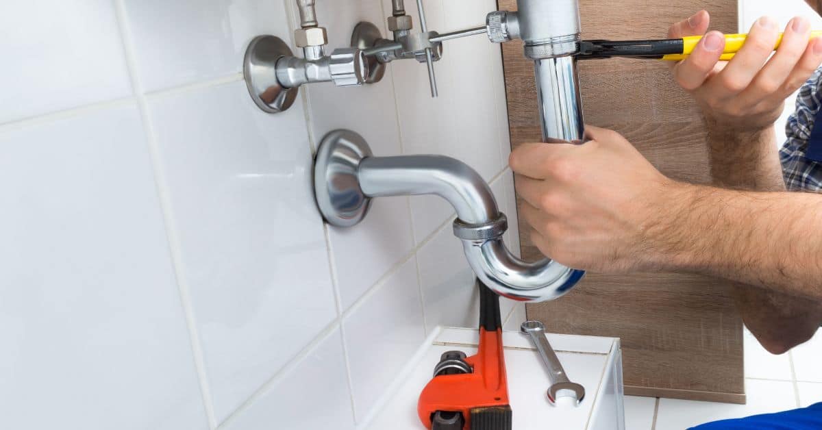 Plumber’s Putty Guide: Tips for Perfect Seals - craftingwithconcrete.com