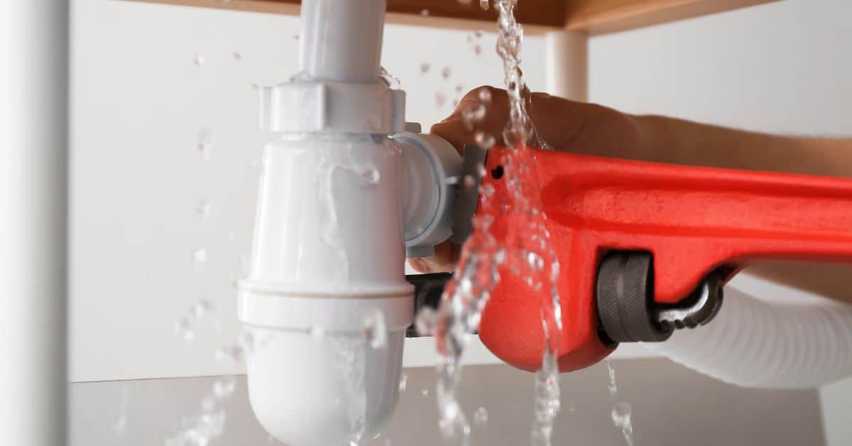 Plumber’s Putty Guide: Tips for Perfect Seals - craftingwithconcrete.com