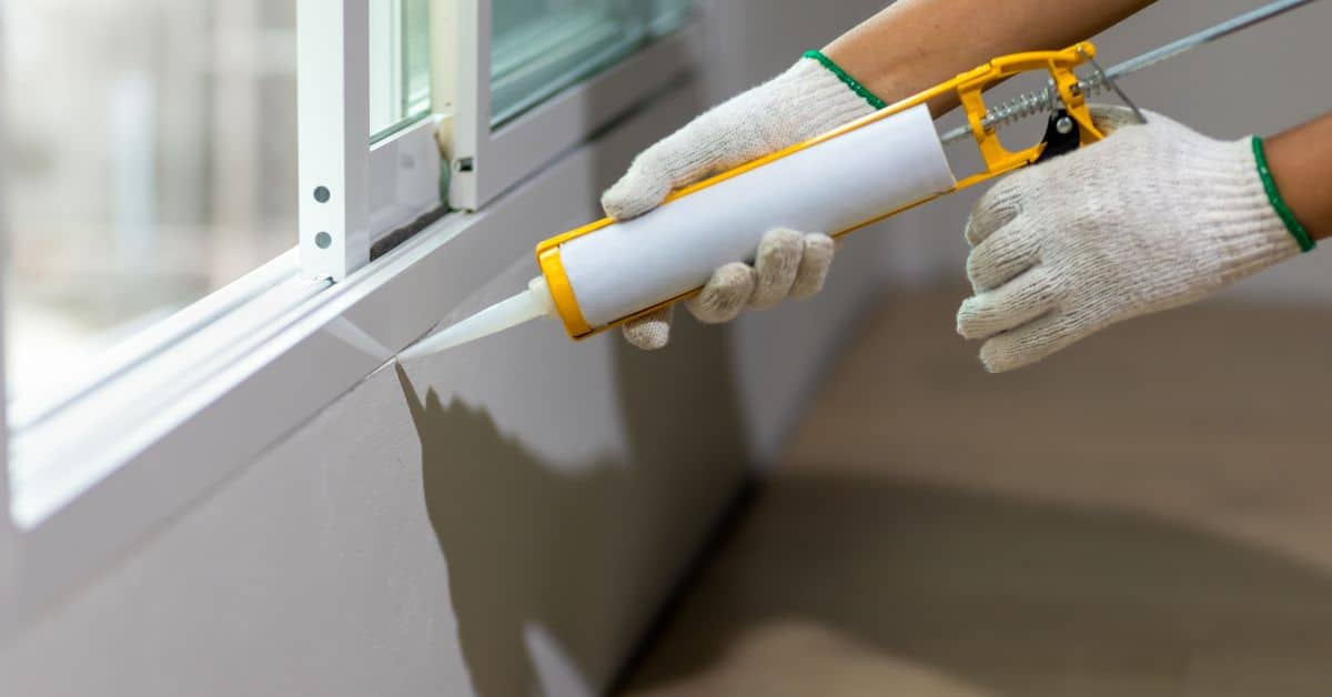 Remove Caulk Stains from Clothes: Your Complete Guide ...