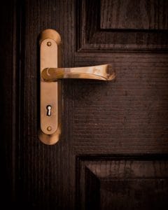 DIY Guide: Step-by-Step Door Handle Removal - craftingwithconcrete.com