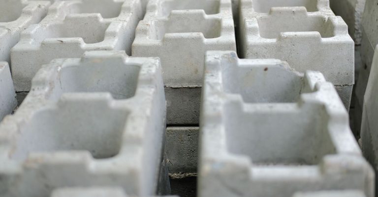 Learn How to how to use concrete deck blocks - craftingwithconcrete.com