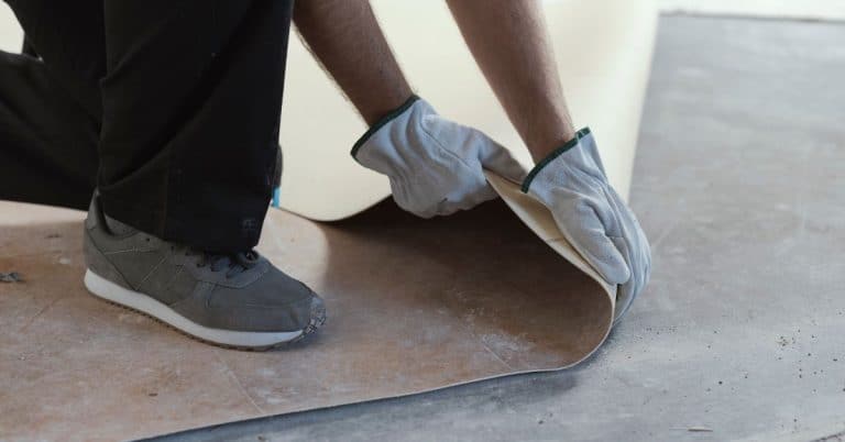 Effortless Removal: Mastering How to Remove Linoleum Flooring from ...