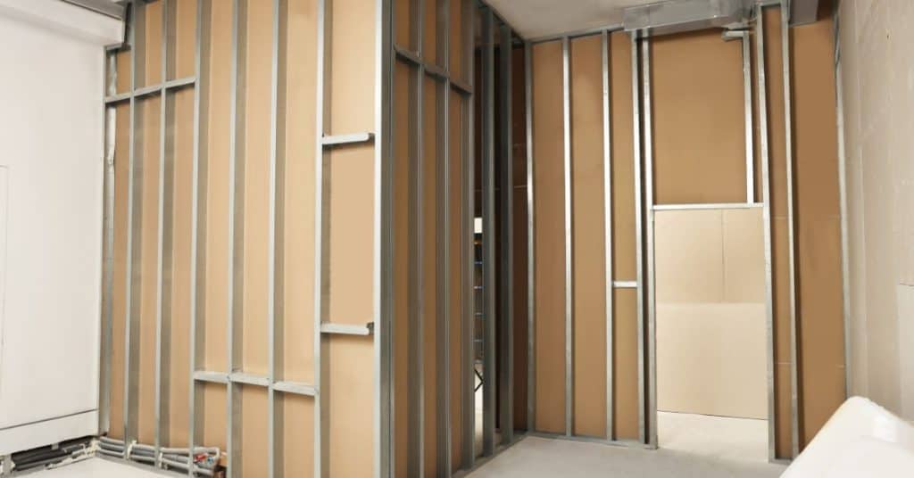 How far apart are studs in the wall - craftingwithconcrete.com