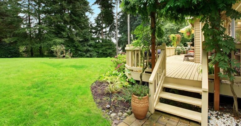 How to build deck stairs with a landing - craftingwithconcrete.com