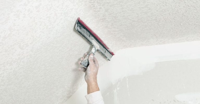 How to mud drywall for beginners step by step - craftingwithconcrete.com