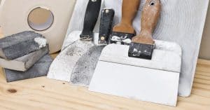 How to mud drywall for beginners step by step - craftingwithconcrete.com