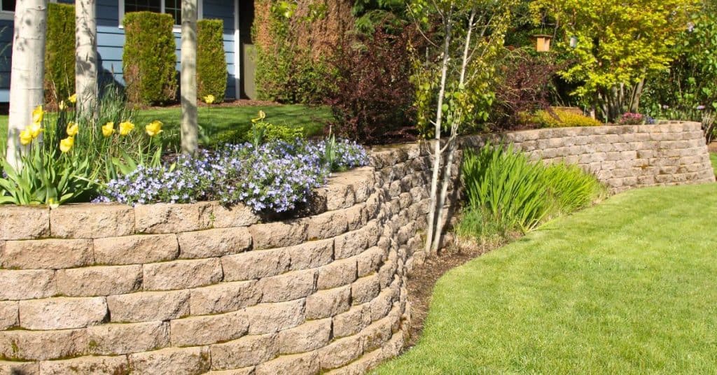 How to build a stone wall with mortar - craftingwithconcrete.com