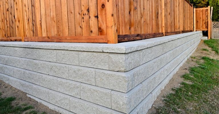 How to build a stone wall with mortar - craftingwithconcrete.com