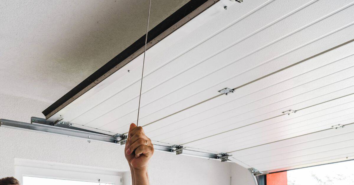 Garage Door Reengagement: A Step-by-Step Guide - craftingwithconcrete.com