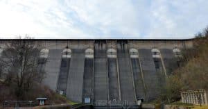 Maximizing Concrete Lifespan: Key Factors & Tips - craftingwithconcrete.com