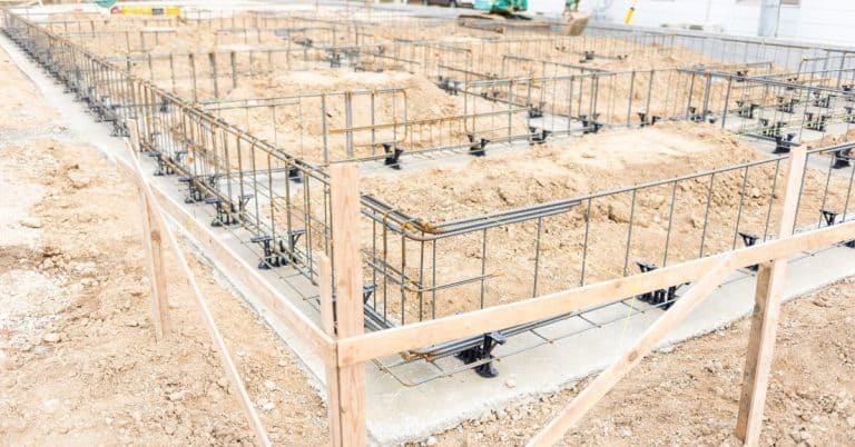 How to square a foundation with string - craftingwithconcrete.com