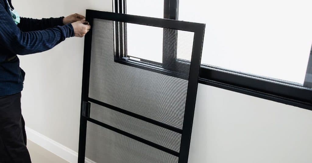 How to take window screen off from inside - craftingwithconcrete.com