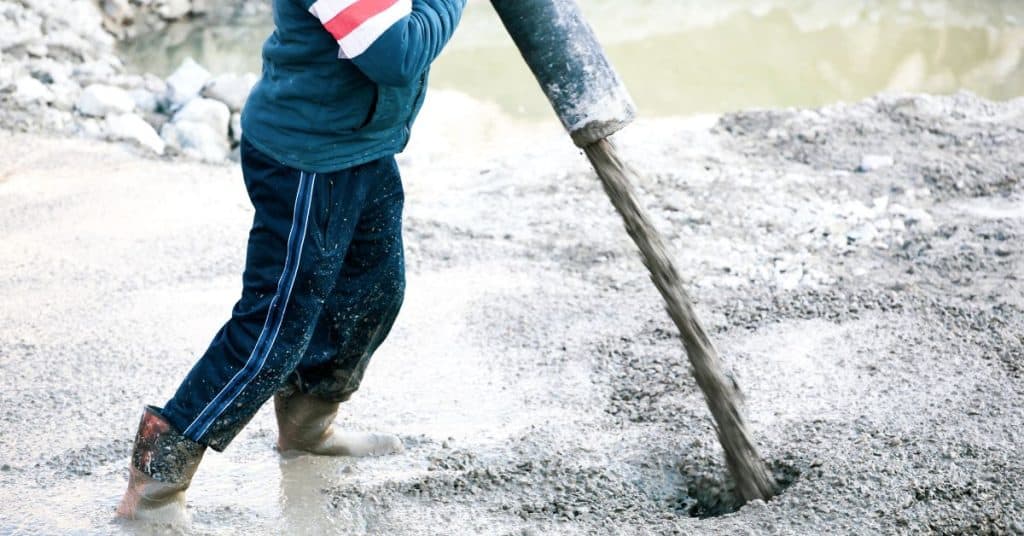 What happens if you pour concrete over concrete? - craftingwithconcrete.com