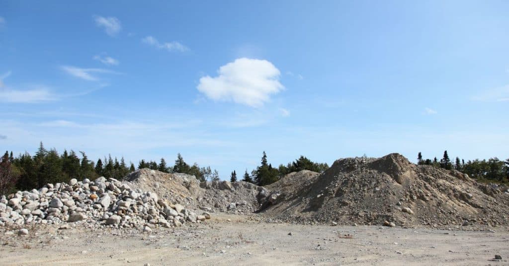 What is meant by pit-run gravel? - craftingwithconcrete.com