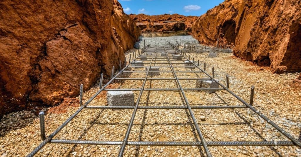 Where should rebar be in concrete slab - craftingwithconcrete.com