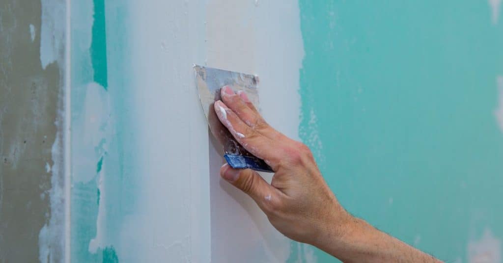 What causes nail pops in drywall - craftingwithconcrete.com