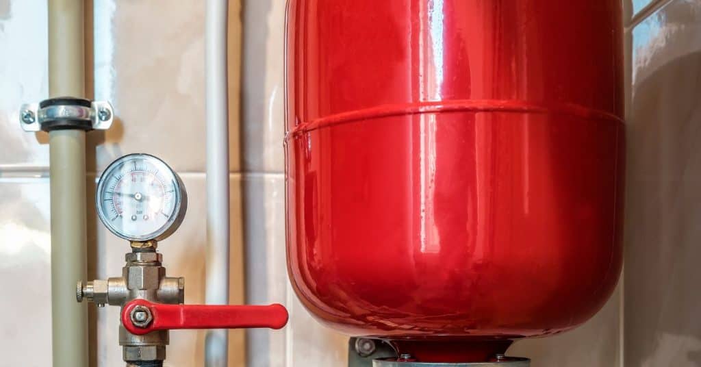 What does a water heater expansion tank do - craftingwithconcrete.com