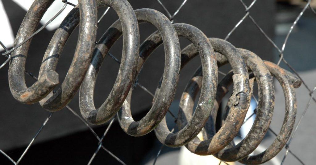 Crafting Spring Steel: A Step-by-Step Guide - craftingwithconcrete.com