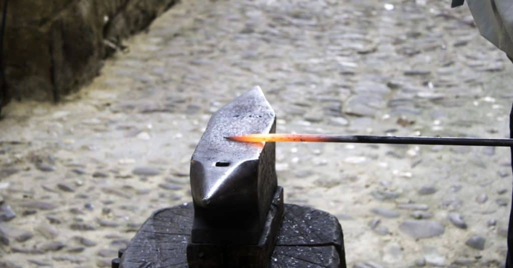 Understanding Forged Steel: Key Facts & Benefits - craftingwithconcrete.com