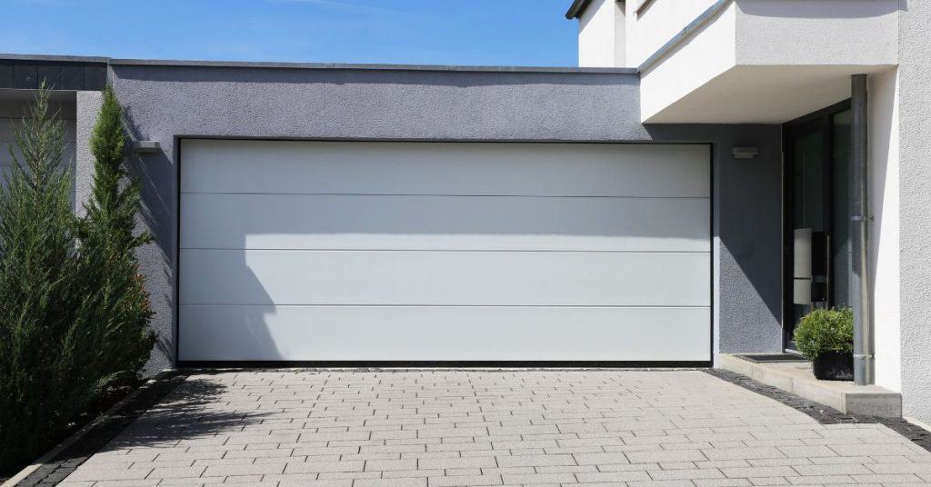 Open Garage Door Manually Without a Key - craftingwithconcrete.com