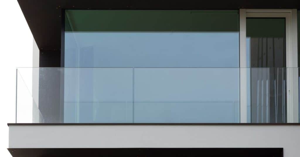 Balcony Weight Capacity Guide - craftingwithconcrete.com