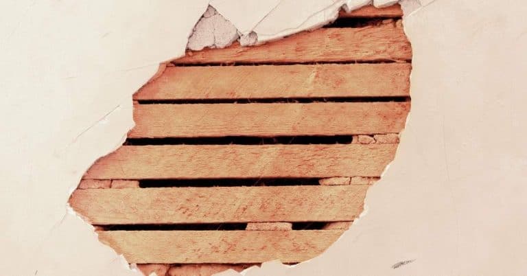 Cutting Plaster Walls: A Step-by-Step Guide - craftingwithconcrete.com