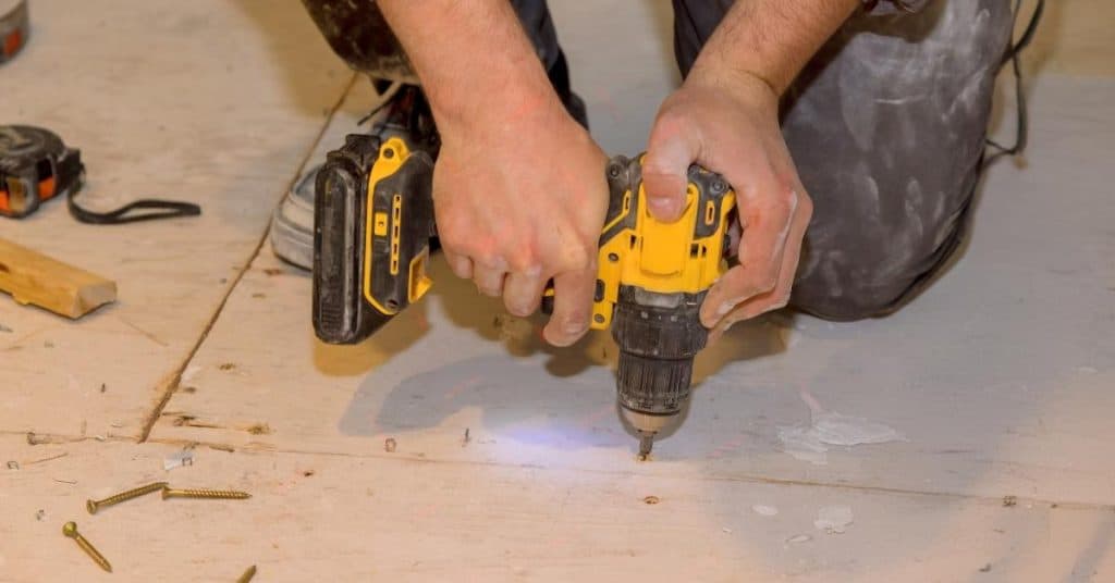 Optimal Screw Sizes for Subfloor Installation - craftingwithconcrete.com
