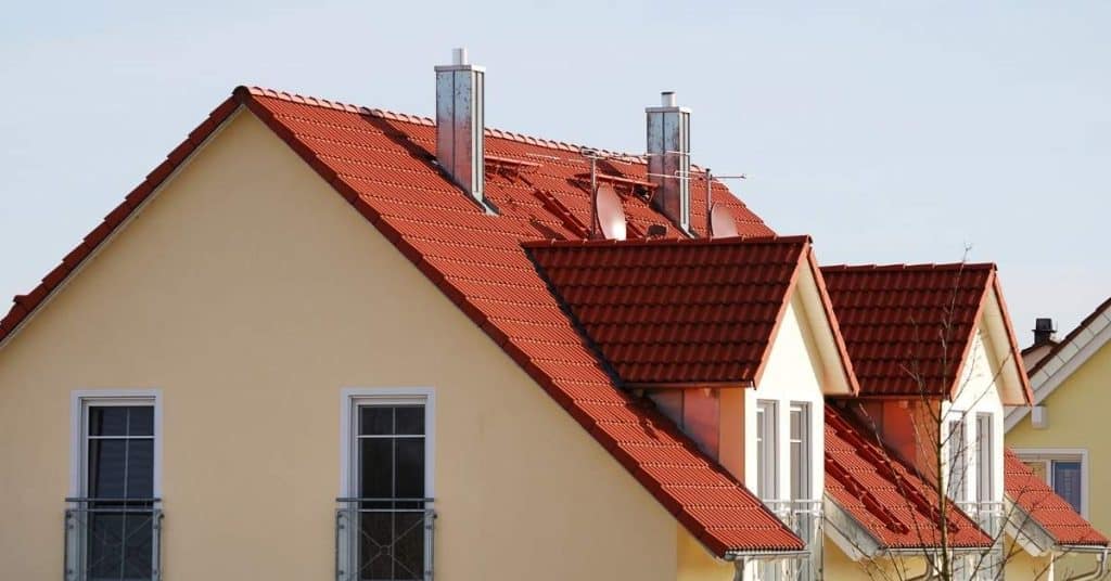 Soft Yellow: Perfect Exterior House Paint - craftingwithconcrete.com