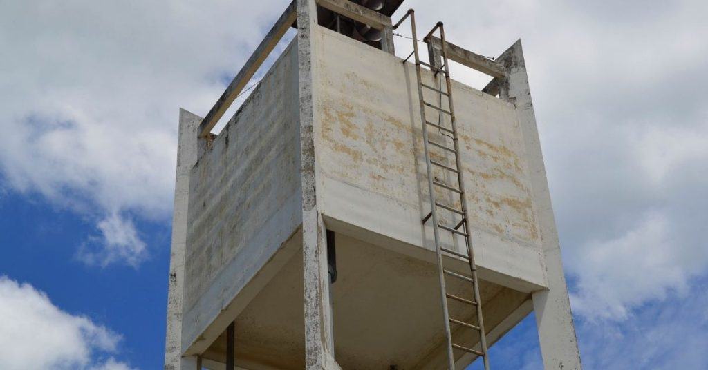 Lifespan of Concrete Water Tanks Explained - craftingwithconcrete.com