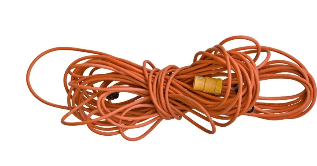 Properly Roll Up an Extension Cord - craftingwithconcrete.com