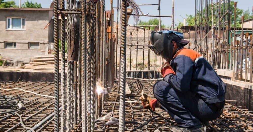 Optimal Rebar Splicing Techniques in Concrete - craftingwithconcrete.com