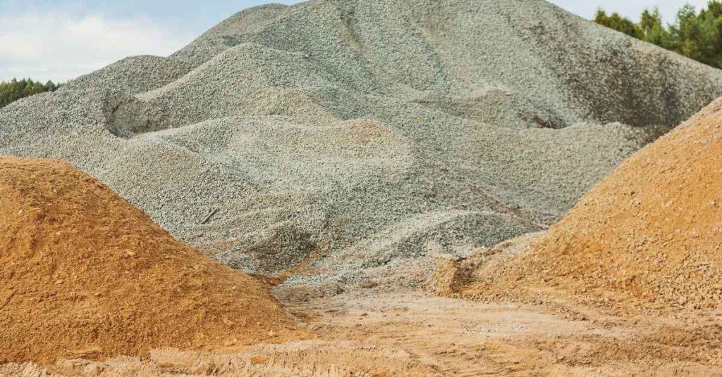 Properly Dispose of Sand: Easy Steps & Tips - craftingwithconcrete.com