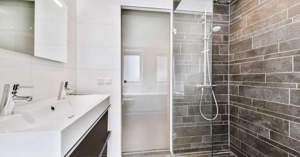 Remove Shower Doors Easily: Step-by-Step Guide - craftingwithconcrete.com