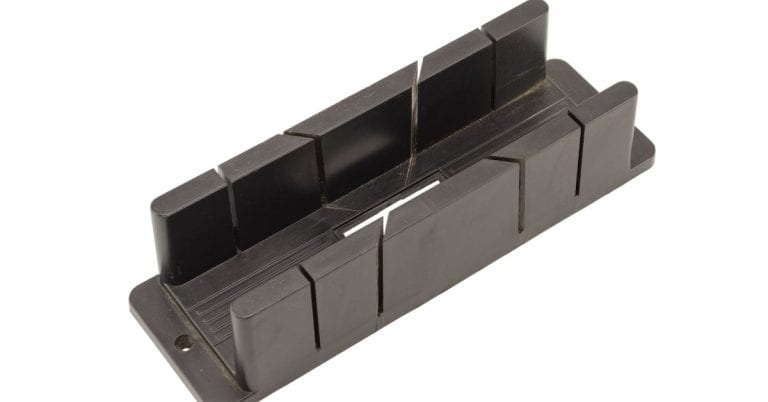 Mastering Miter Box Usage: Step-by-Step Guide - craftingwithconcrete.com