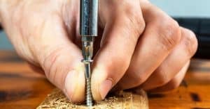 Cutting Screws: Step-by-Step Guide - craftingwithconcrete.com