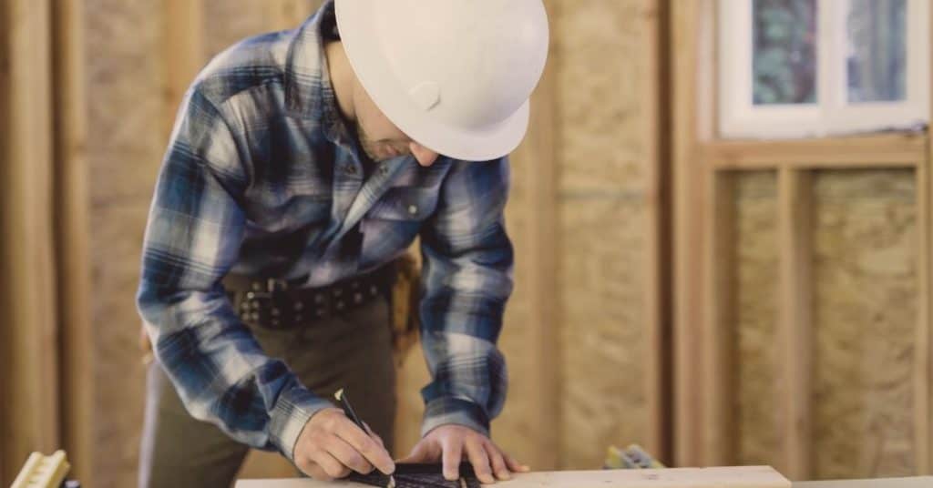 Framing a Bar with 2×4: Step-by-Step Guide - craftingwithconcrete.com