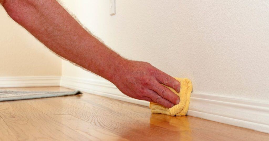 Cutting Baseboard on Wall: Step-by-Step Guide - craftingwithconcrete.com