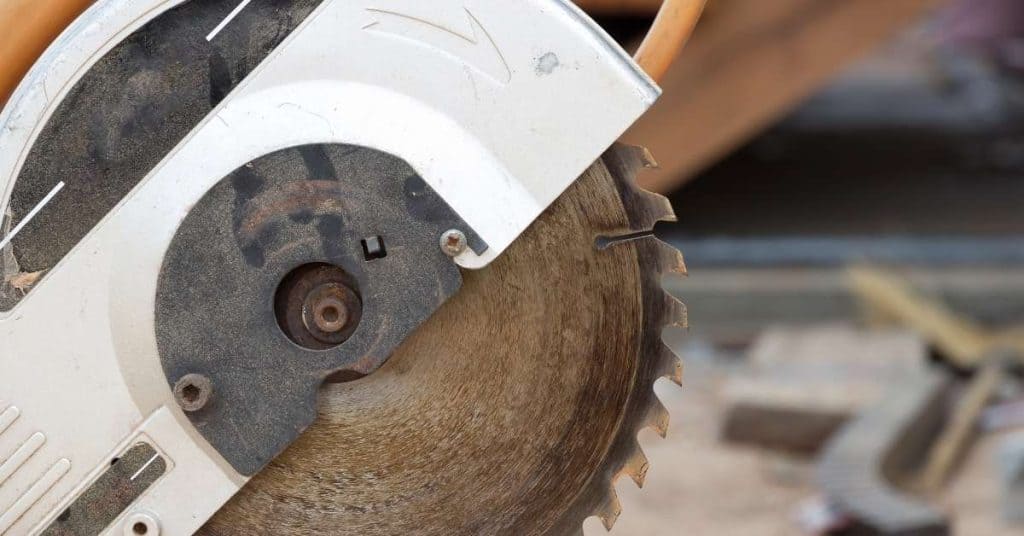 Cut a 45° Angle with a Miter Saw Easily - craftingwithconcrete.com