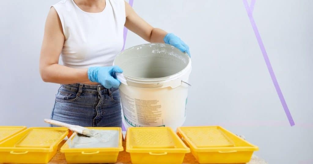 Pour Paint Easily from 5 Gallon Buckets - craftingwithconcrete.com