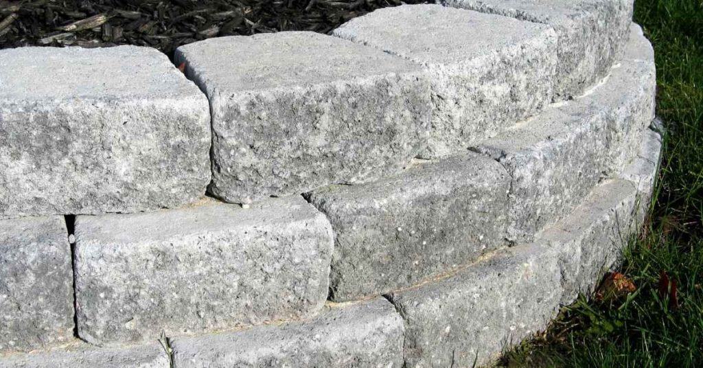 Cutting Landscape Blocks: A Step-by-Step Guide - craftingwithconcrete.com