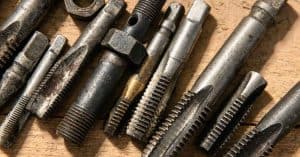 Rethread a Bolt Without a Rethreader: Easy Guide - craftingwithconcrete.com