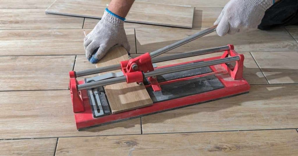 Tiling Around Outlets: Step-by-Step Guide - craftingwithconcrete.com