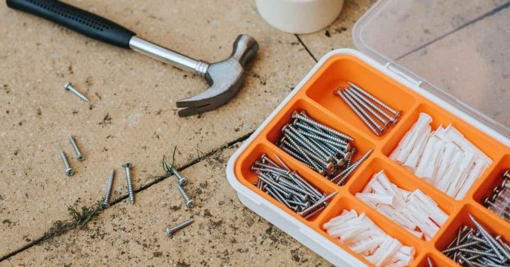 Anchors Primer: Sleeve, Wedge, Screw, and Epoxy Anchors Compared ...