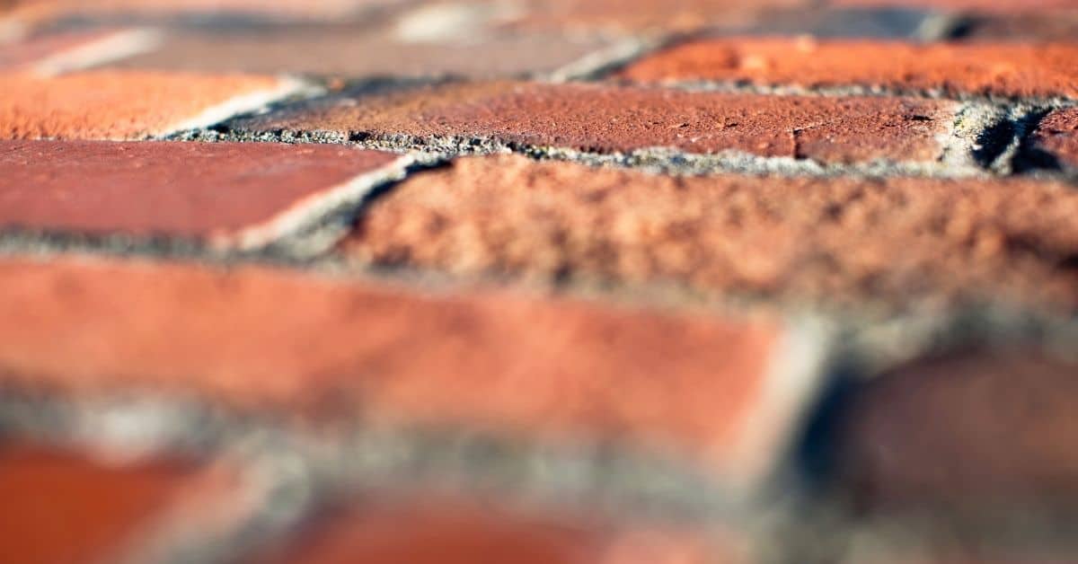 Brick Tuckpointing for DIY: Joint Prep, Tooling, and Curing Basics ...