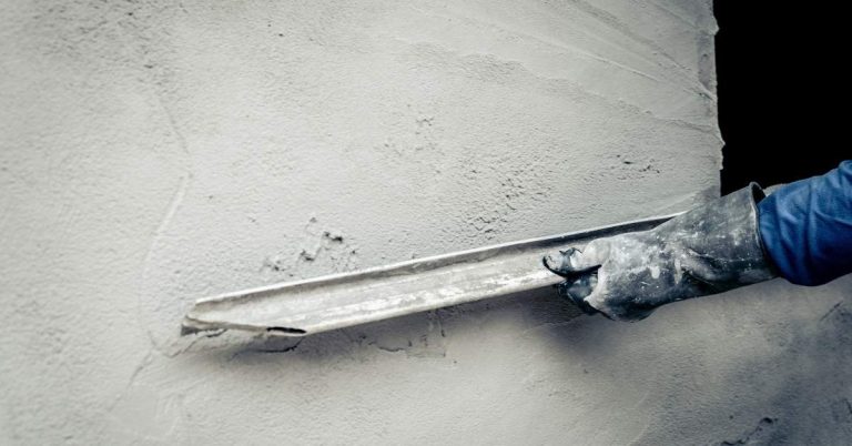 Microcracks in Lime Plaster: Normal Crazing vs Movement and How to ...