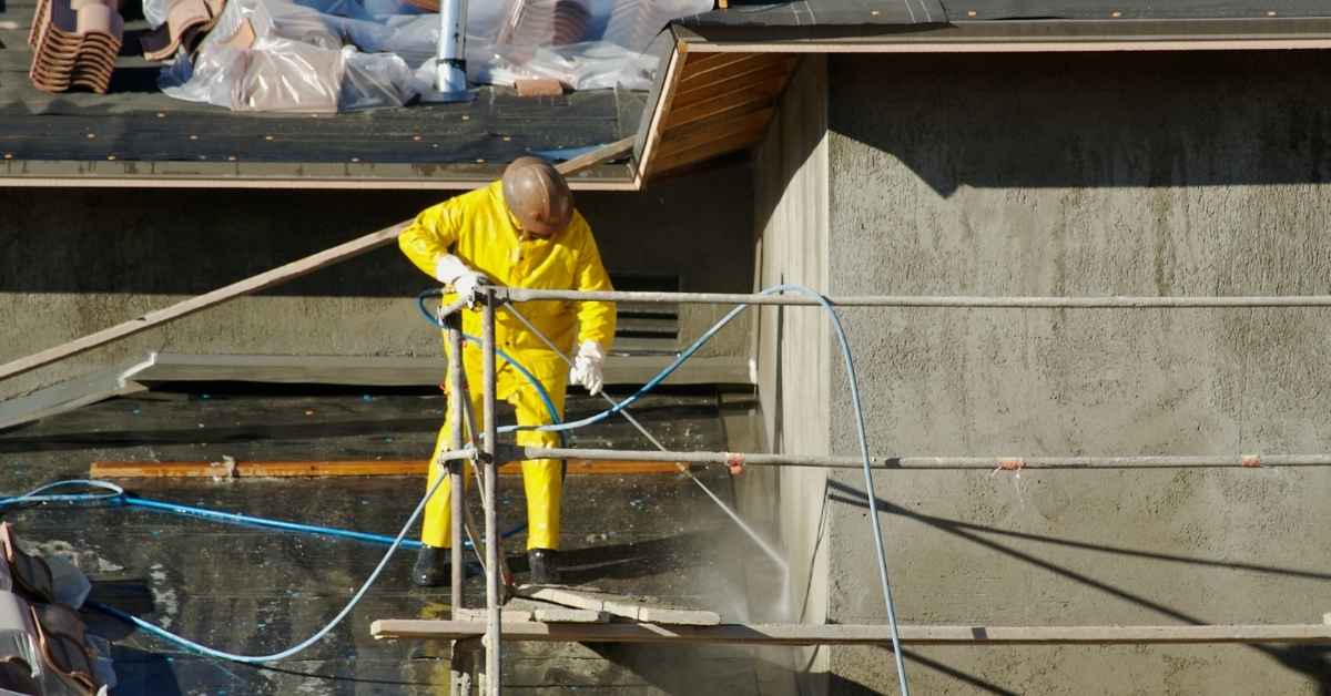 Efflorescence on Stucco: Gentle Cleaning and How to Prevent Return ...